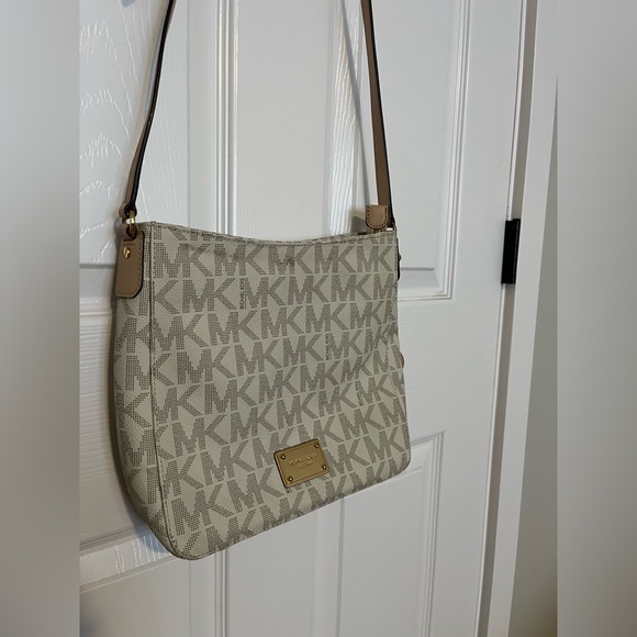 Michael Kors | Bags | Michael Kors Jet Set Bag | Poshmark